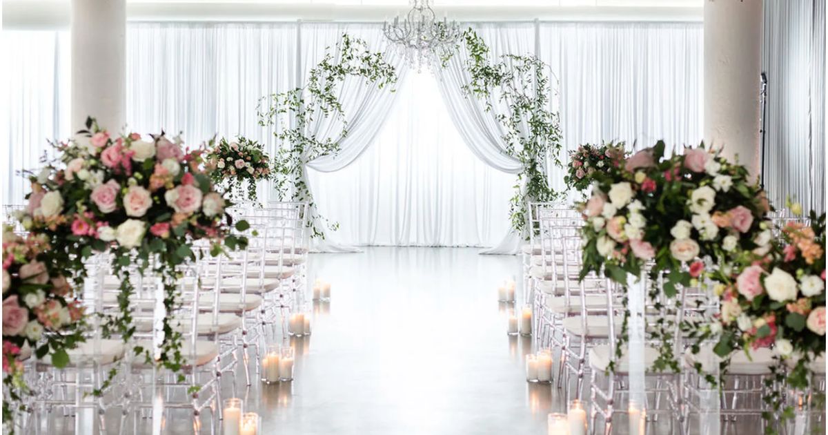 Alex Ferreri | Chicago Photographer | 290 photos | PartySlate
