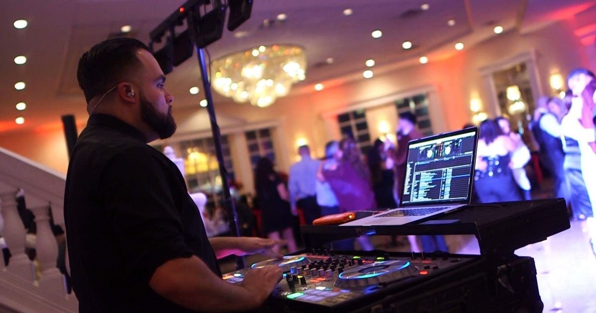 DJ Persist | Chicago Entertainment | 68 photos | PartySlate