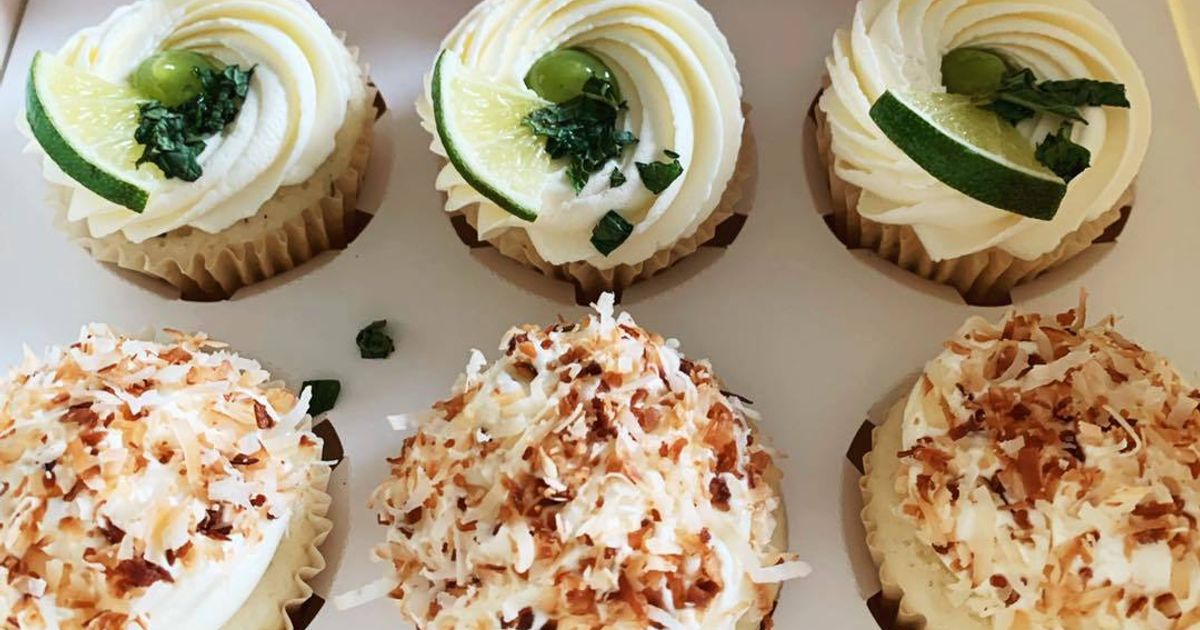 Half Pint Bakes Cake | Houston Caterer | PartySlate