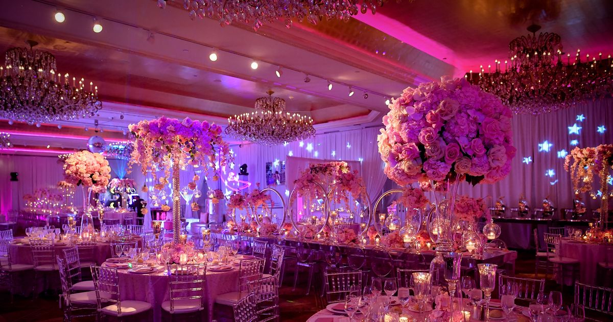 Debbie Hart Celebrations | Syosset Event Planner | 1283 photos | PartySlate