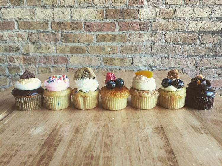 Molly's Cupcakes | Chicago Bakery & Desserts | 85 photos | PartySlate