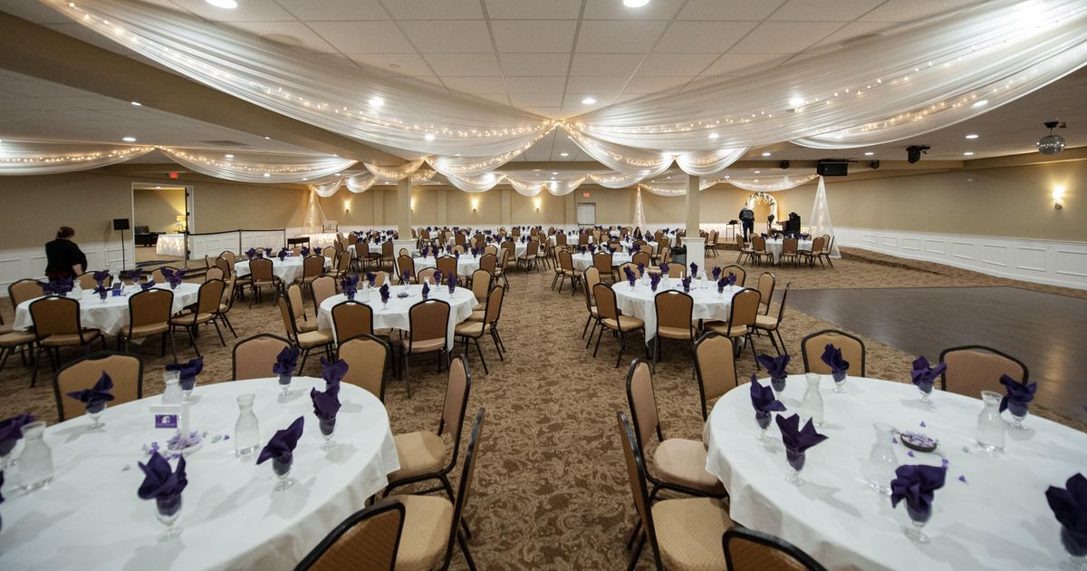 The Grand Banquet Hall | Stillwater Venue | PartySlate