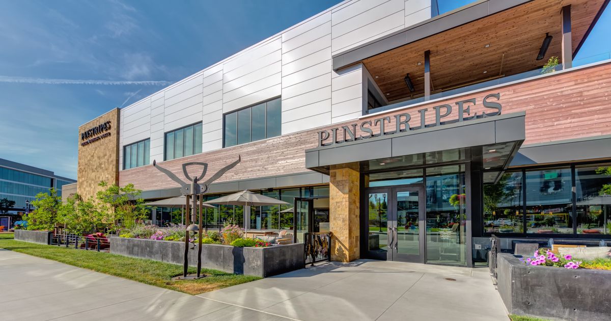 Pinstripes Cleveland | Beachwood Venue | 43 photos | PartySlate