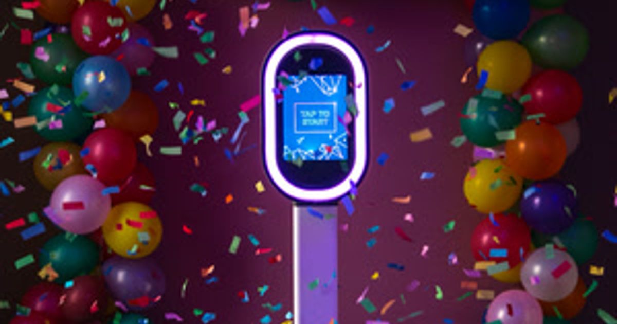 MEESH PHOTO BOOTHS | Chicago Entertainment | PartySlate