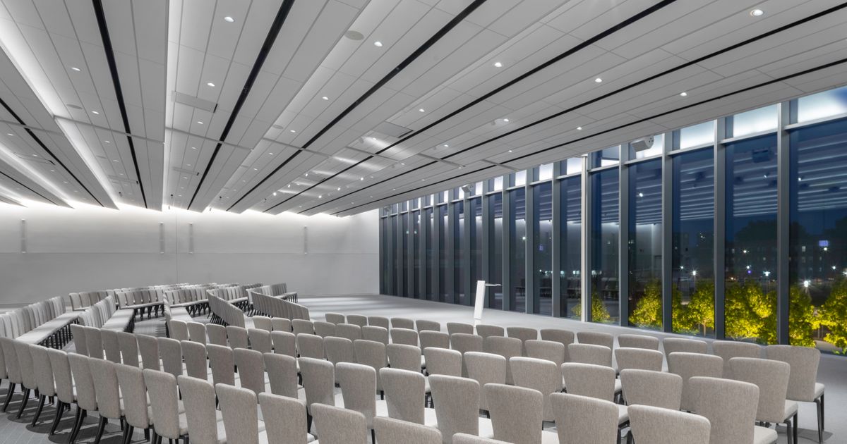 David Rubenstein Forum | Chicago Venue | 300 photos | PartySlate
