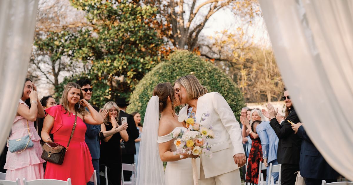 Tess Leslie Photography | Austin Photographer | 27 photos | PartySlate