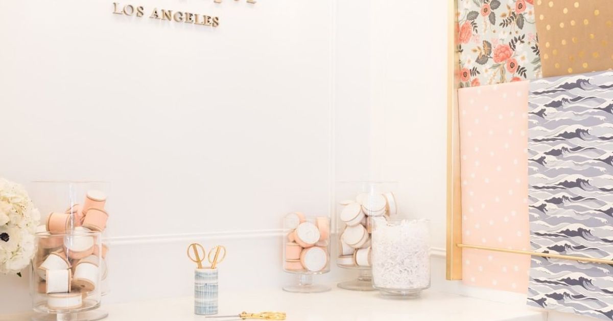 Sugar Paper Los Angeles Los Angeles Invitations And Print Partyslate